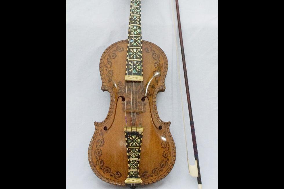 The Society of Strange and Ancient Instruments | Gallery | The Strad